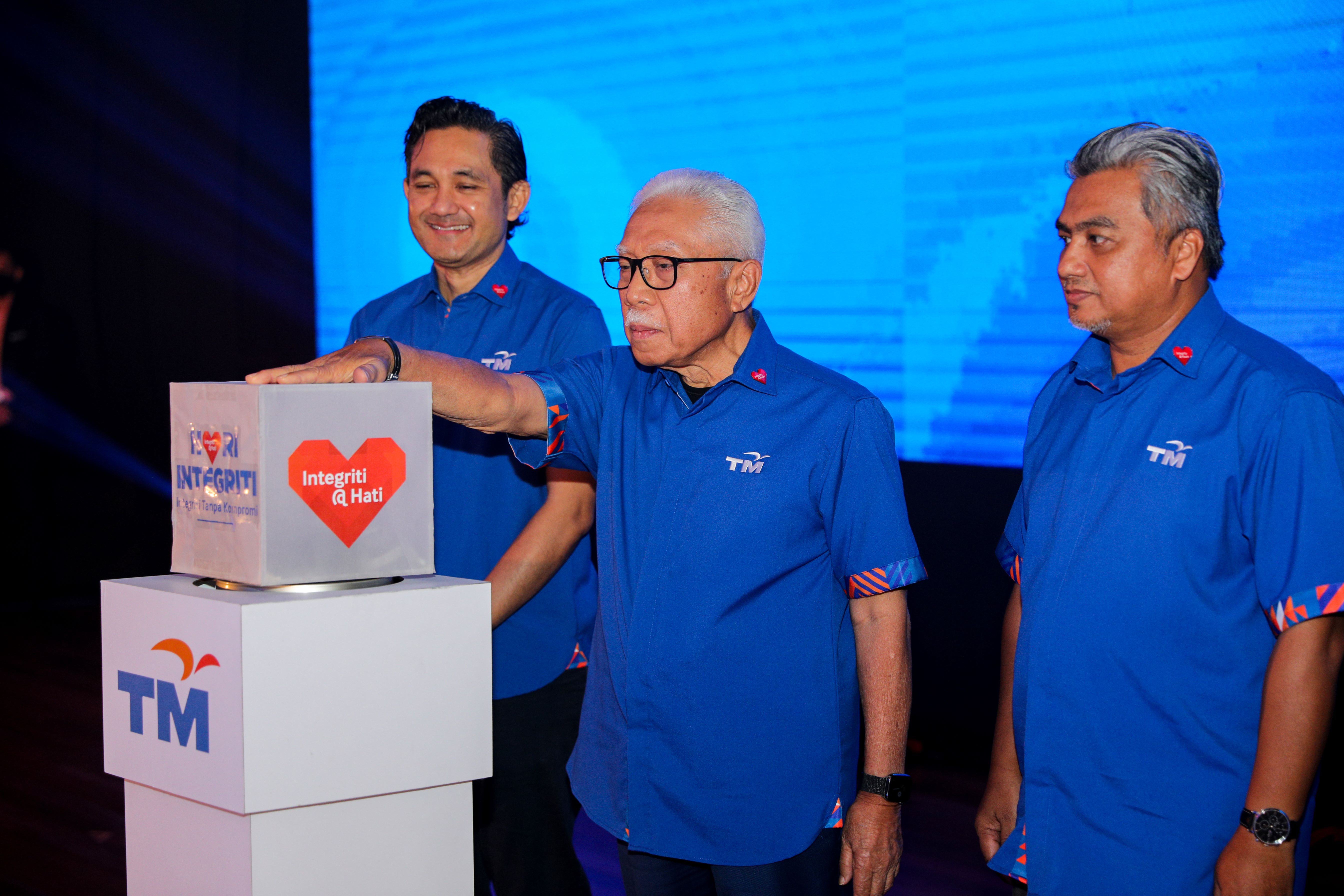 Consolidation of TM’s business in Malaysia to strengthen fixed-mobile convergence leadership and ...